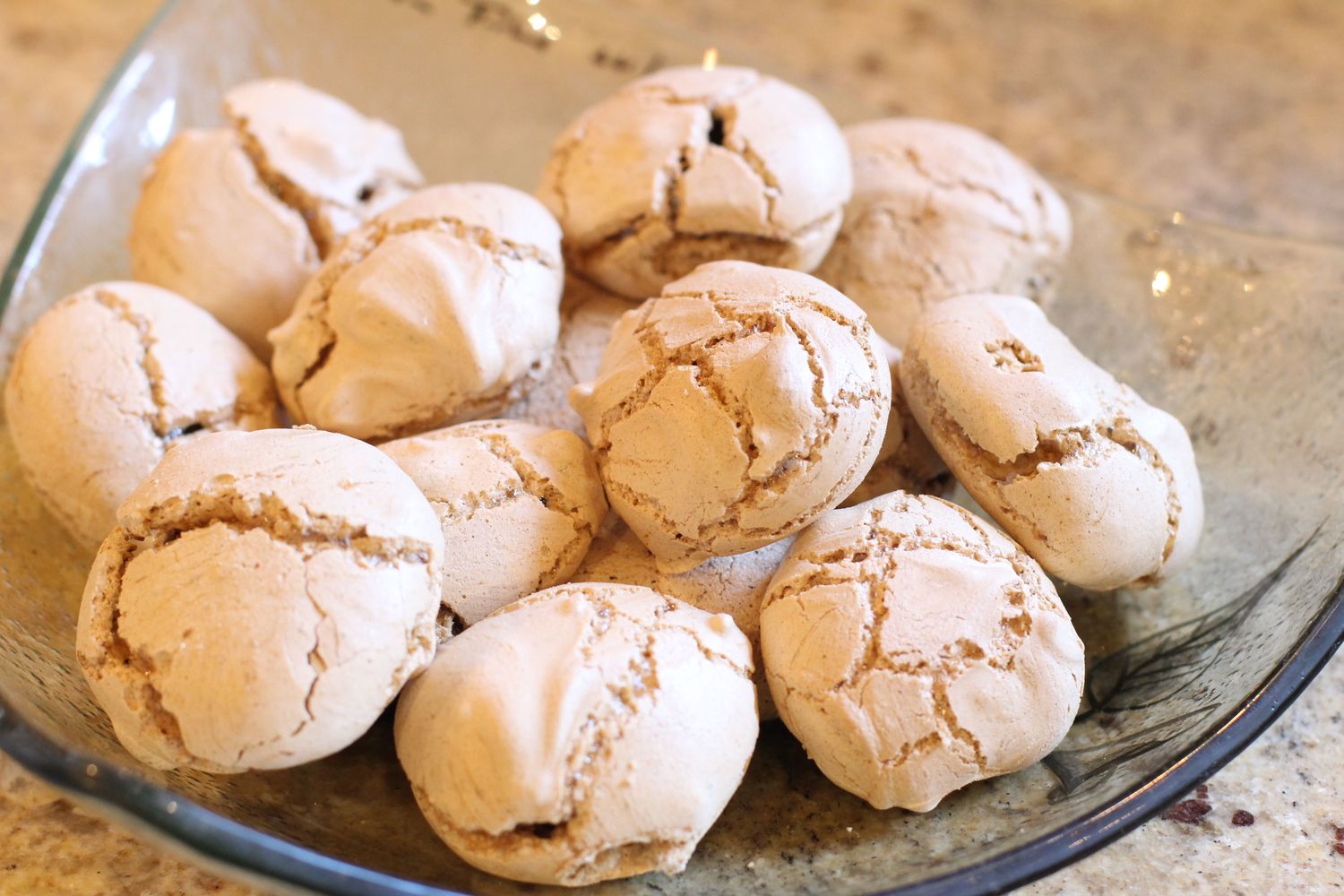 Coffee Meringues – Fabulesley